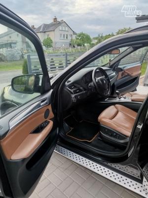 Melns BMW X5 2008 Raseiniai, ar dzinēja tilpumu 3.00 L un nobraukumu 331 tūkst. km par 9000 €, foto 12 vietnē AUTOMOTO.COM.LV