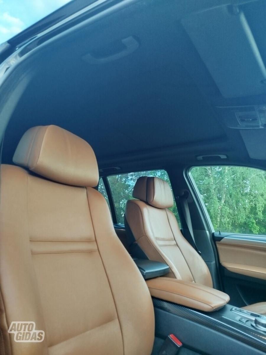 Melns BMW X5 2008 Raseiniai, ar dzinēja tilpumu 3.00 L un nobraukumu 331 tūkst. km par 9000 €, foto 15 vietnē AUTOMOTO.COM.LV