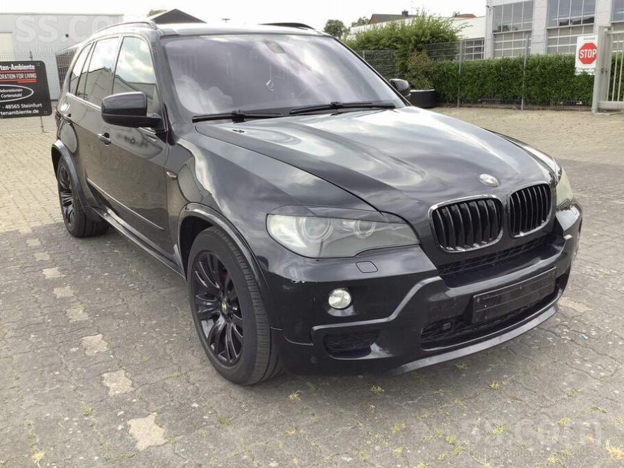 Melns BMW X5 2008 Rīga, ar dzinēja tilpumu 3.00 L un nobraukumu 292 tūkst. km par 7950 €, foto 1 vietnē AUTOMOTO.COM.LV