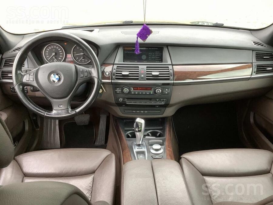 Melns BMW X5 2008 Rīga, ar dzinēja tilpumu 3.00 L un nobraukumu 292 tūkst. km par 7950 €, foto 6 vietnē AUTOMOTO.COM.LV