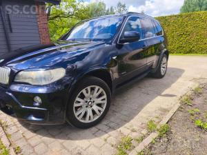 Melns BMW X5 2008 Rīga, ar dzinēja tilpumu 3.00 L un nobraukumu 375 tūkst. km par 8400 €, foto 5 vietnē AUTOMOTO.COM.LV