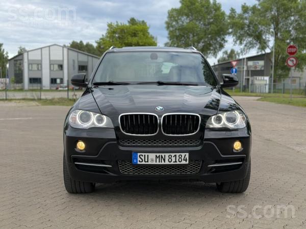 Черный БМВ Х5 2008 в Рига, объемом двигателя 3.00 л и пробегом 0 тыс. км за 10900 €, фото 2 на AUTOMOTO.COM.LV