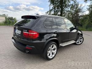 Melns BMW X5 2008 Rīga, ar dzinēja tilpumu 3.00 L un nobraukumu 0 tūkst. km par 10900 €, foto 9 vietnē AUTOMOTO.COM.LV