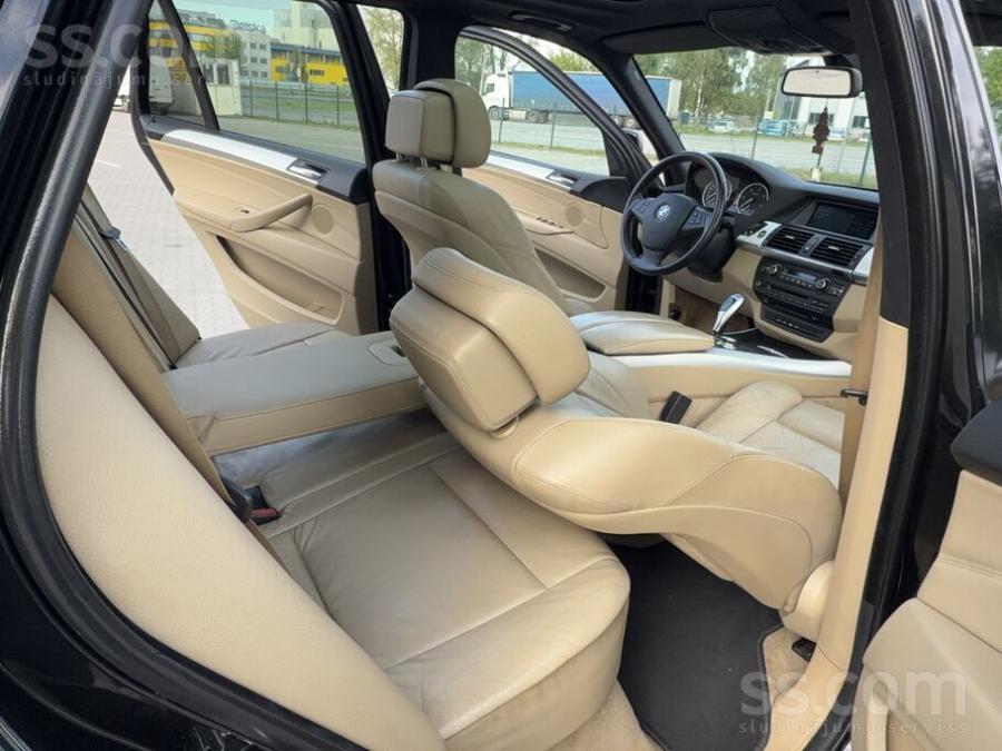 Melns BMW X5 2008 Rīga, ar dzinēja tilpumu 3.00 L un nobraukumu 0 tūkst. km par 10900 €, foto 13 vietnē AUTOMOTO.COM.LV