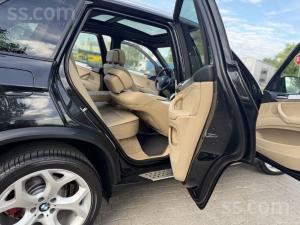 Melns BMW X5 2008 Rīga, ar dzinēja tilpumu 3.00 L un nobraukumu 0 tūkst. km par 10900 €, foto 14 vietnē AUTOMOTO.COM.LV