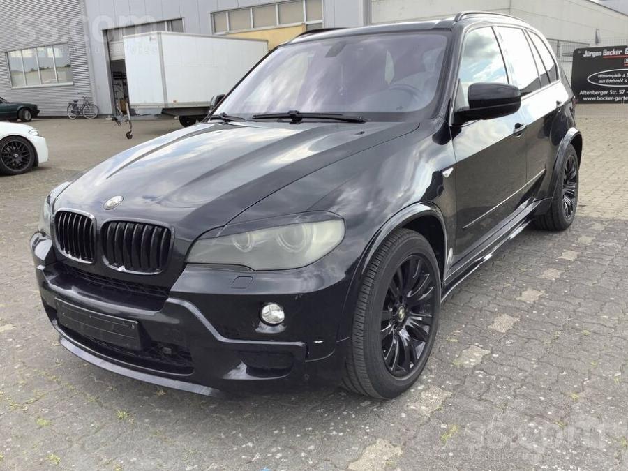 Melns BMW X5 2008 Rīga, ar dzinēja tilpumu 3.00 L un nobraukumu 292 tūkst. km par 8500 €, foto 3 vietnē AUTOMOTO.COM.LV
