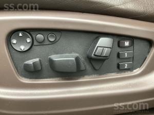 Melns BMW X5 2008 Rīga, ar dzinēja tilpumu 3.00 L un nobraukumu 292 tūkst. km par 8500 €, foto 9 vietnē AUTOMOTO.COM.LV