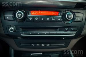 Black BMW X5 2008 in Riga, with an engine capacity of 3.00 L and mileage of 0 thousand km for 6990 €, photo 16 on AUTOMOTO.COM.LV