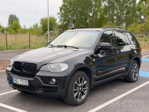 Черный БМВ Х5 2008 в Рига, объемом двигателя 3.00 л и пробегом 338 тыс. км за 7400 €, фото 4 на AUTOMOTO.COM.LV
