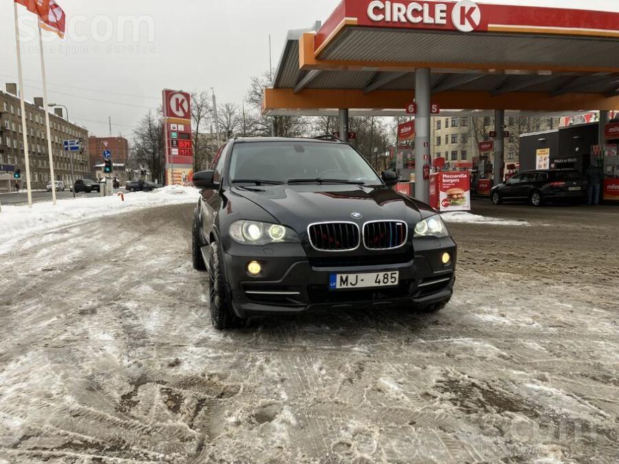Melns BMW X5 2008 Rīga, ar dzinēja tilpumu 3.00 L un nobraukumu 230 tūkst. km par 9300 €, foto 4 vietnē AUTOMOTO.COM.LV