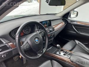 Melns BMW X5 2008 Rīga, ar dzinēja tilpumu 3.00 L un nobraukumu 230 tūkst. km par 9300 €, foto 14 vietnē AUTOMOTO.COM.LV
