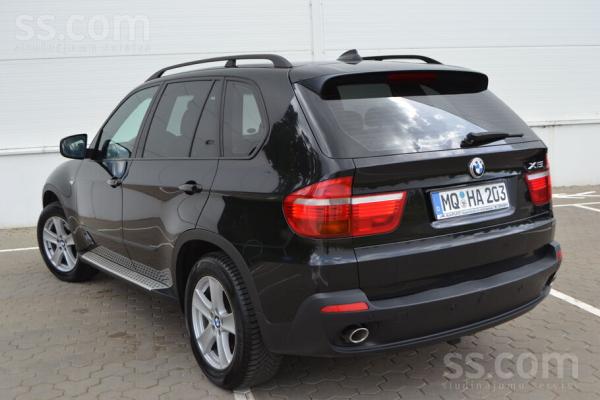 Melns BMW X5 2008 Rīga, ar dzinēja tilpumu 3.00 L un nobraukumu 330 tūkst. km par 8950 €, foto 4 vietnē AUTOMOTO.COM.LV