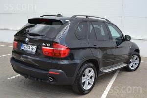 Melns BMW X5 2008 Rīga, ar dzinēja tilpumu 3.00 L un nobraukumu 330 tūkst. km par 8950 €, foto 7 vietnē AUTOMOTO.COM.LV