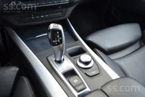 Melns BMW X5 2008 Rīga, ar dzinēja tilpumu 3.00 L un nobraukumu 330 tūkst. km par 8950 €, foto 24 vietnē AUTOMOTO.COM.LV