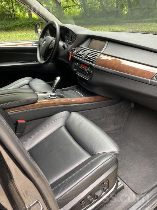 Melns BMW X5 2008 Rīga, ar dzinēja tilpumu 3.00 L un nobraukumu 0 tūkst. km par 8999 €, foto 7 vietnē AUTOMOTO.COM.LV