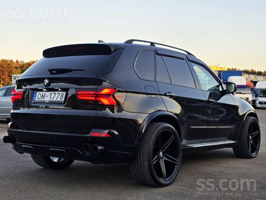 Melns BMW X5 2008 Rīga, ar dzinēja tilpumu 3.00 L un nobraukumu 0 tūkst. km par 10770 €, foto 5 vietnē AUTOMOTO.COM.LV