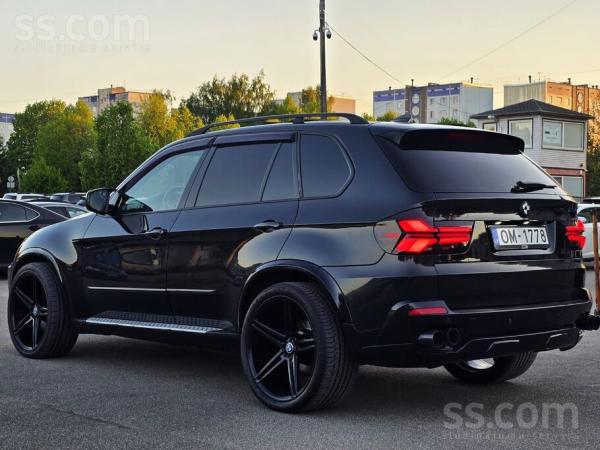 Melns BMW X5 2008 Rīga, ar dzinēja tilpumu 3.00 L un nobraukumu 0 tūkst. km par 10770 €, foto 7 vietnē AUTOMOTO.COM.LV