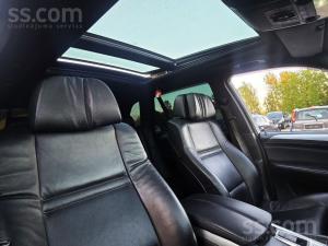 Melns BMW X5 2008 Rīga, ar dzinēja tilpumu 3.00 L un nobraukumu 0 tūkst. km par 10770 €, foto 14 vietnē AUTOMOTO.COM.LV