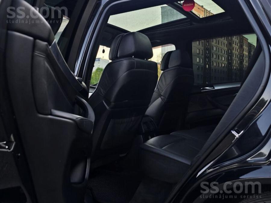 Melns BMW X5 2008 Rīga, ar dzinēja tilpumu 3.00 L un nobraukumu 0 tūkst. km par 10770 €, foto 15 vietnē AUTOMOTO.COM.LV