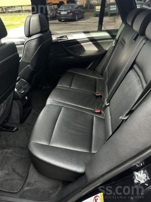 Melns BMW X5 2008 Rīga, ar dzinēja tilpumu 3.00 L un nobraukumu 321 tūkst. km par 11000 €, foto 20 vietnē AUTOMOTO.COM.LV