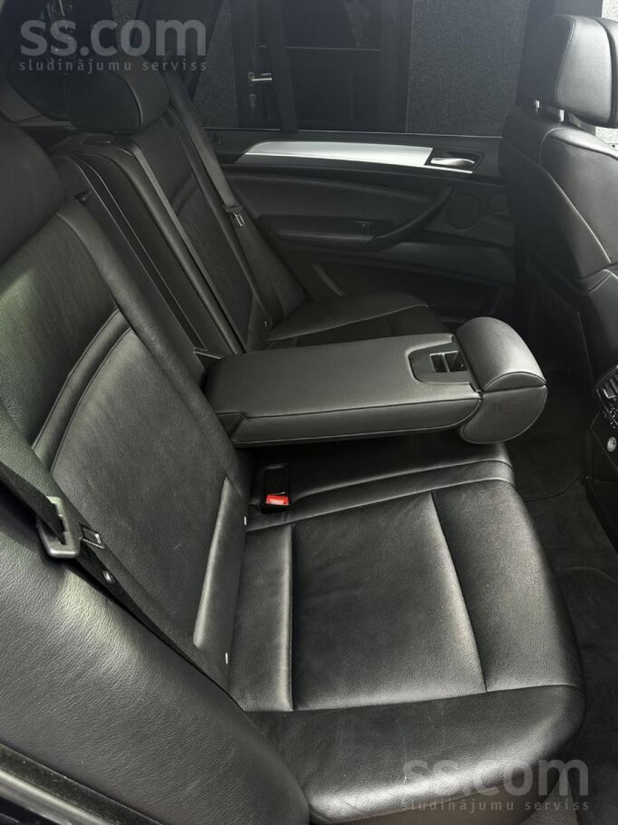 Melns BMW X5 2008 Rīga, ar dzinēja tilpumu 3.00 L un nobraukumu 321 tūkst. km par 11000 €, foto 21 vietnē AUTOMOTO.COM.LV