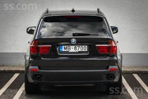 Melns BMW X5 2008 Rīga, ar dzinēja tilpumu 3.00 L un nobraukumu 352 tūkst. km par 7500 €, foto 6 vietnē AUTOMOTO.COM.LV