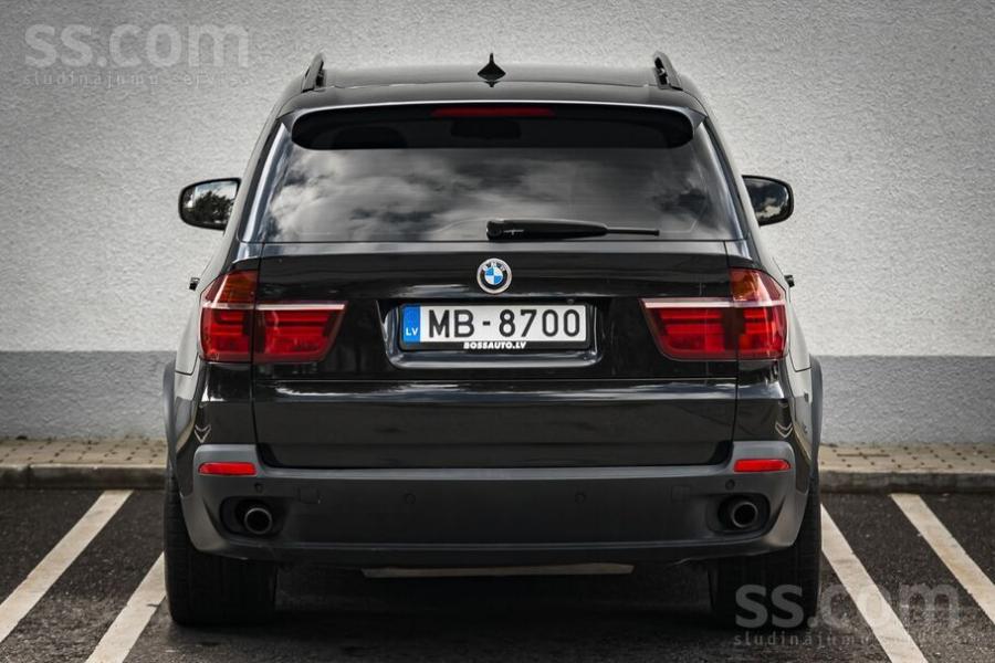 Melns BMW X5 2008 Rīga, ar dzinēja tilpumu 3.00 L un nobraukumu 352 tūkst. km par 7500 €, foto 6 vietnē AUTOMOTO.COM.LV