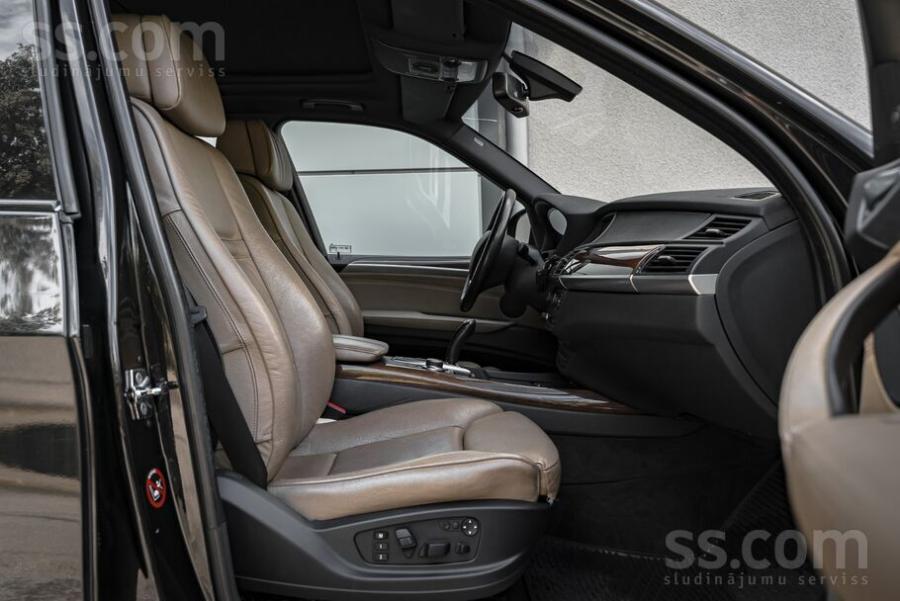 Melns BMW X5 2008 Rīga, ar dzinēja tilpumu 3.00 L un nobraukumu 352 tūkst. km par 7500 €, foto 10 vietnē AUTOMOTO.COM.LV