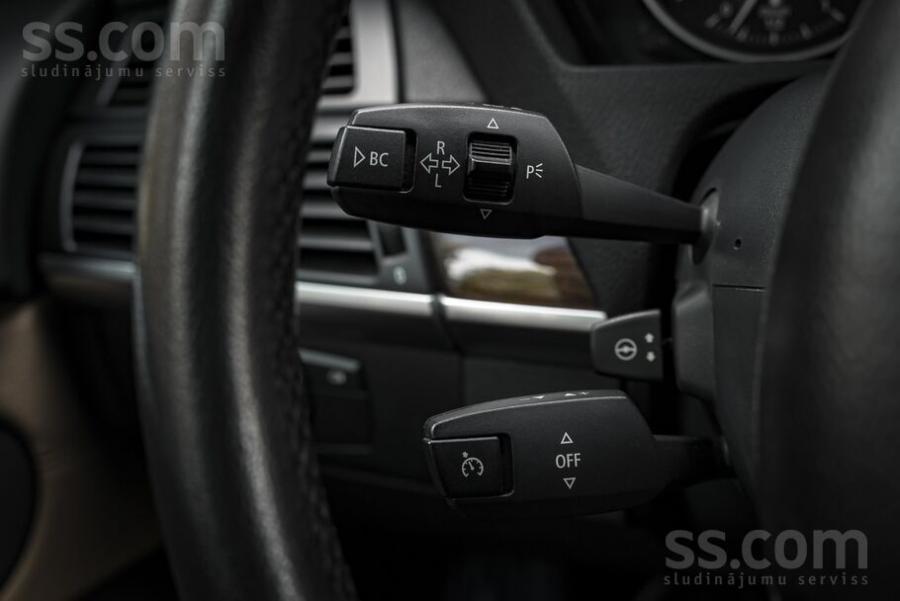 Melns BMW X5 2008 Rīga, ar dzinēja tilpumu 3.00 L un nobraukumu 352 tūkst. km par 7500 €, foto 16 vietnē AUTOMOTO.COM.LV