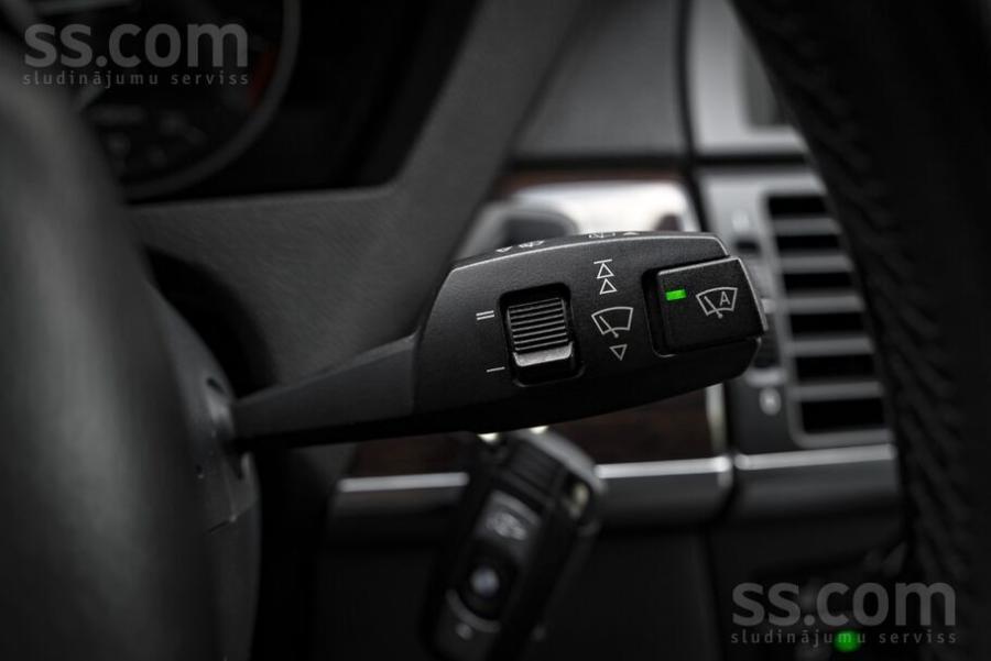 Melns BMW X5 2008 Rīga, ar dzinēja tilpumu 3.00 L un nobraukumu 352 tūkst. km par 7500 €, foto 20 vietnē AUTOMOTO.COM.LV