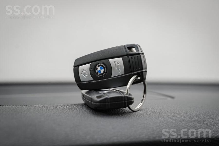 Melns BMW X5 2008 Rīga, ar dzinēja tilpumu 3.00 L un nobraukumu 352 tūkst. km par 7500 €, foto 30 vietnē AUTOMOTO.COM.LV