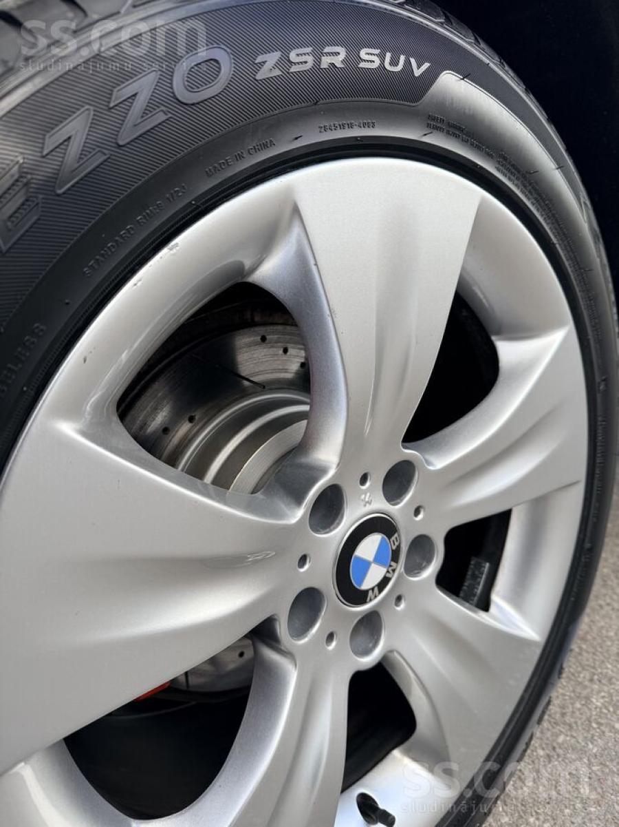 Melns BMW X5 2008 Tukums, ar dzinēja tilpumu 3.00 L un nobraukumu 480 tūkst. km par 8000 €, foto 9 vietnē AUTOMOTO.COM.LV