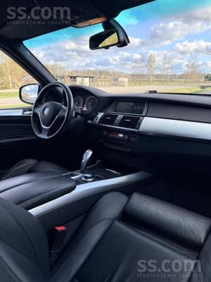 Melns BMW X5 2008 Tukums, ar dzinēja tilpumu 3.00 L un nobraukumu 480 tūkst. km par 8000 €, foto 15 vietnē AUTOMOTO.COM.LV