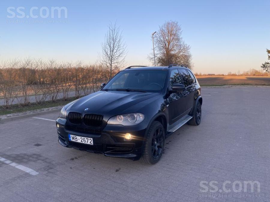 Melns BMW X5 2008 Saldus, ar dzinēja tilpumu 3.50 L un nobraukumu 455 tūkst. km par 8950 €, foto 1 vietnē AUTOMOTO.COM.LV