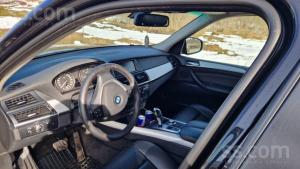 Melns BMW X5 2008 Cēsis, ar dzinēja tilpumu 3.00 L un nobraukumu 369 tūkst. km par 8700 €, foto 3 vietnē AUTOMOTO.COM.LV