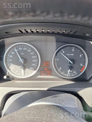 Black BMW X5 2008 in Riga, with an engine capacity of 3.00 L and mileage of 280 thousand km for 10700 €, photo 17 on AUTOMOTO.COM.LV