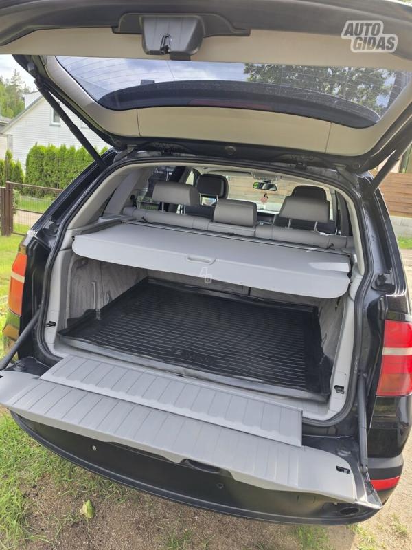 Black BMW X5 2008 in Vilnius, with an engine capacity of 3.00 L and mileage of 373 thousand km for 7500 €, photo 10 on AUTOMOTO.COM.LV