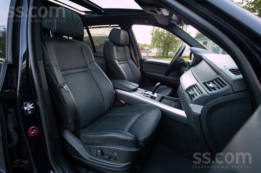 Melns BMW X5 2008 Jelgava, ar dzinēja tilpumu 3.00 L un nobraukumu 269 tūkst. km par 13200 €, foto 11 vietnē AUTOMOTO.COM.LV
