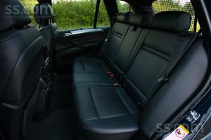 Melns BMW X5 2008 Jelgava, ar dzinēja tilpumu 3.00 L un nobraukumu 269 tūkst. km par 13200 €, foto 13 vietnē AUTOMOTO.COM.LV