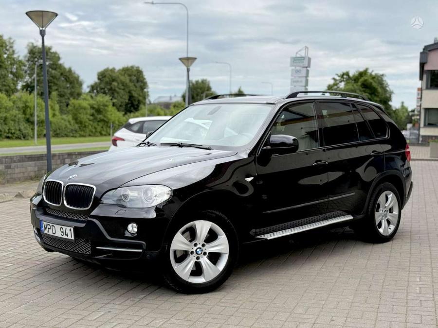 Черный БМВ Х5 2008 в Вильнюс, объемом двигателя 3.00 л и пробегом 297 тыс. км за 7500 €, фото 3 на AUTOMOTO.COM.LV