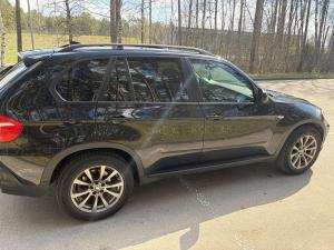 Melns BMW X5 2008 Visaginas, ar dzinēja tilpumu 3.00 L un nobraukumu 360 tūkst. km par 6000 €, foto 5 vietnē AUTOMOTO.COM.LV