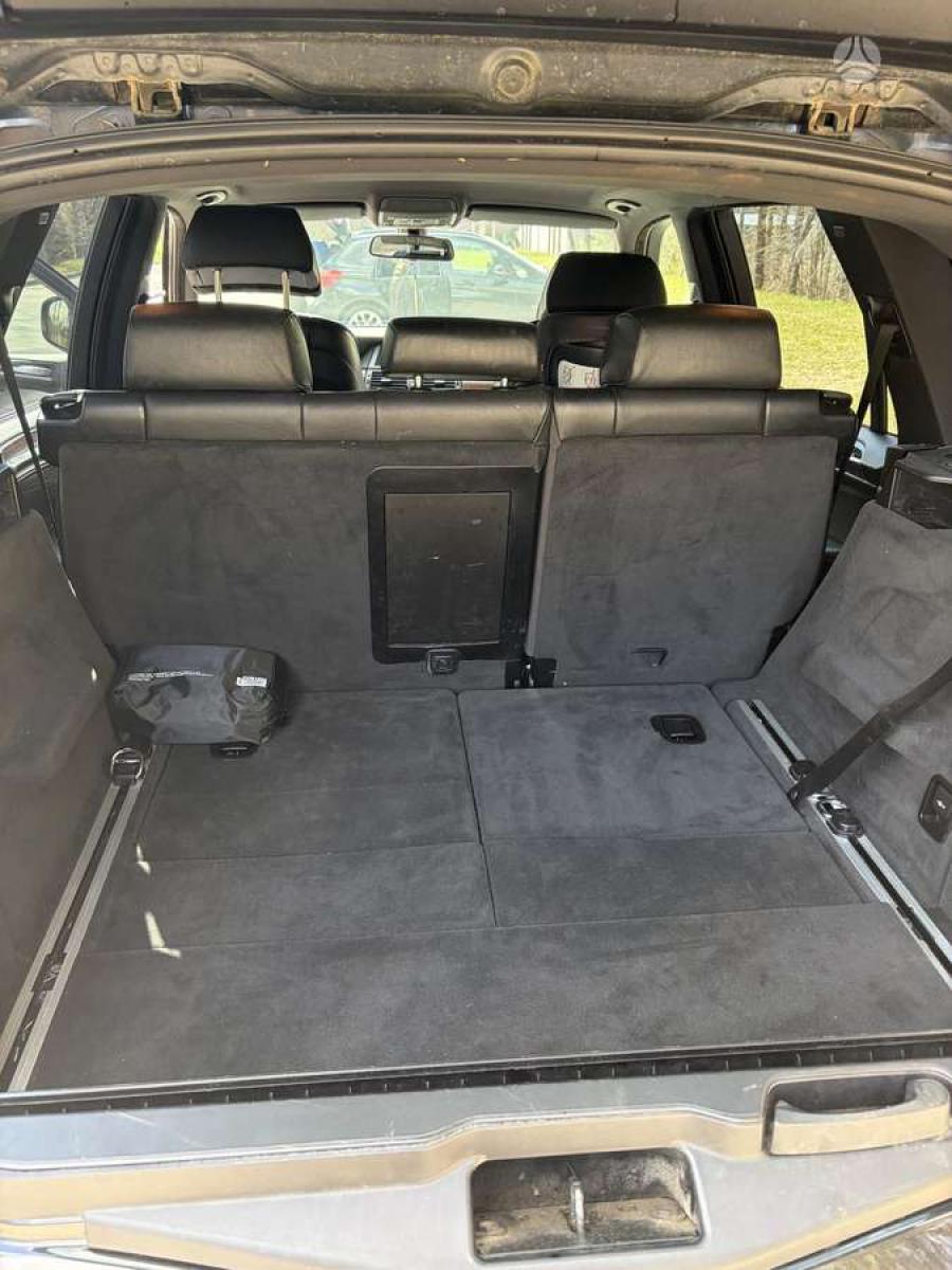 Melns BMW X5 2008 Visaginas, ar dzinēja tilpumu 3.00 L un nobraukumu 360 tūkst. km par 6000 €, foto 6 vietnē AUTOMOTO.COM.LV