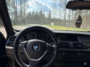 Melns BMW X5 2008 Visaginas, ar dzinēja tilpumu 3.00 L un nobraukumu 360 tūkst. km par 6000 €, foto 7 vietnē AUTOMOTO.COM.LV