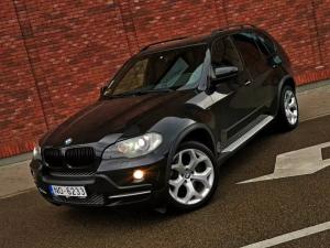 Black BMW X5 2008 in Riga, with an engine capacity of 3.00 L and mileage of 297 thousand km for 12100 €, photo 28 on AUTOMOTO.COM.LV