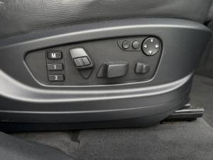 Melns BMW X5 2008 Rīga, ar dzinēja tilpumu 3.00 L un nobraukumu 258 tūkst. km par 5000 €, foto 17 vietnē AUTOMOTO.COM.LV