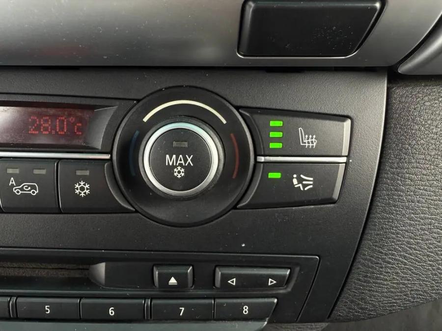 Melns BMW X5 2008 Rīga, ar dzinēja tilpumu 3.00 L un nobraukumu 258 tūkst. km par 5000 €, foto 20 vietnē AUTOMOTO.COM.LV