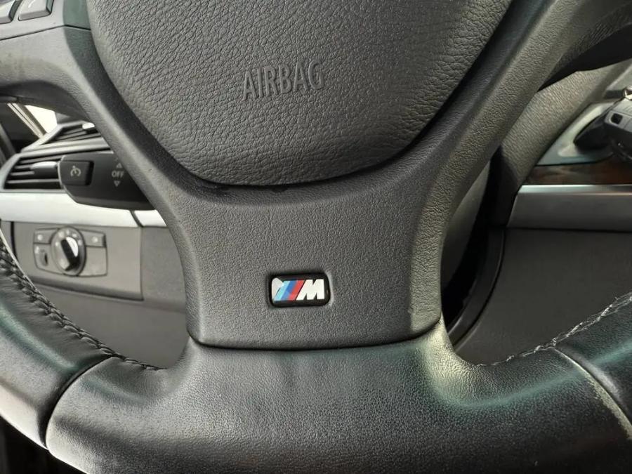 Melns BMW X5 2008 Rīga, ar dzinēja tilpumu 3.00 L un nobraukumu 258 tūkst. km par 5000 €, foto 23 vietnē AUTOMOTO.COM.LV