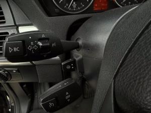 Melns BMW X5 2008 Rīga, ar dzinēja tilpumu 3.00 L un nobraukumu 247 tūkst. km par 3200 €, foto 15 vietnē AUTOMOTO.COM.LV