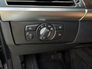 Melns BMW X5 2008 Rīga, ar dzinēja tilpumu 3.00 L un nobraukumu 399 tūkst. km par 8200 €, foto 23 vietnē AUTOMOTO.COM.LV