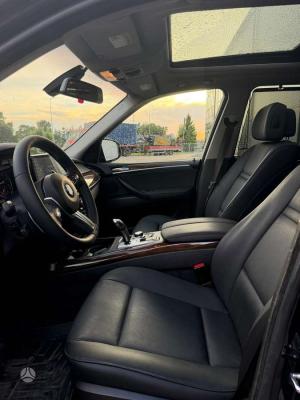 Melns BMW X5 2008 Kretinga, ar dzinēja tilpumu 3.00 L un nobraukumu 240 tūkst. km par 8750 €, foto 11 vietnē AUTOMOTO.COM.LV